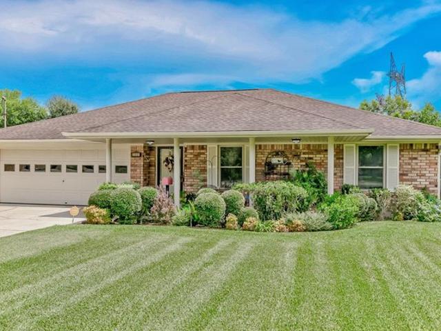 133 2nd Ave, Nederland, TX 77627