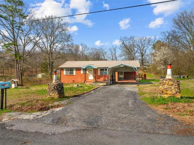133 2nd St, Calhoun, GA 30701 | MLS #7729 | Compass
