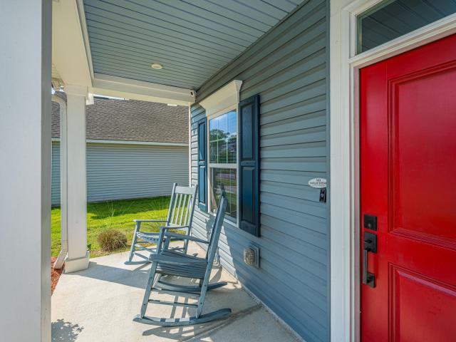 133 Country Oaks Lane