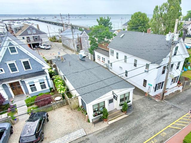 133 Commercial Street
