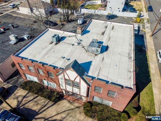 133 Cedar Lane
