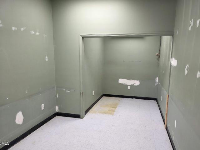 133 Auto Park Drive G
