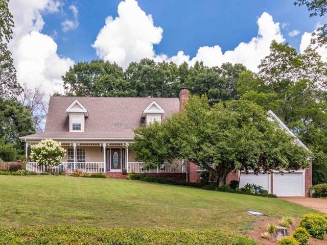 133 Baldridge Dr, Cottontown, TN 37048