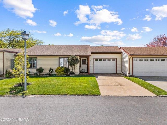 133 Balsam Plz Unit B, Monroe, NJ 08831
