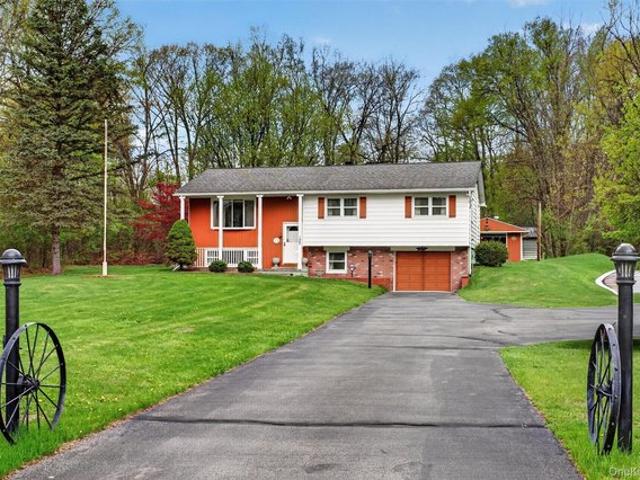 133 Blumel Rd, Middletown, NY 10941