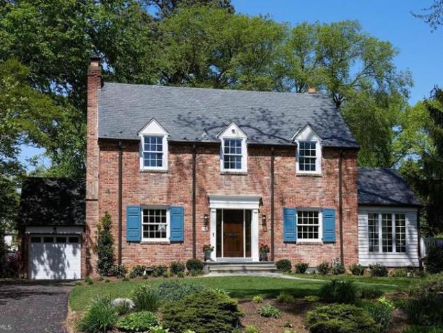 133 Grafton St, Chevy Chase, MD 20815
