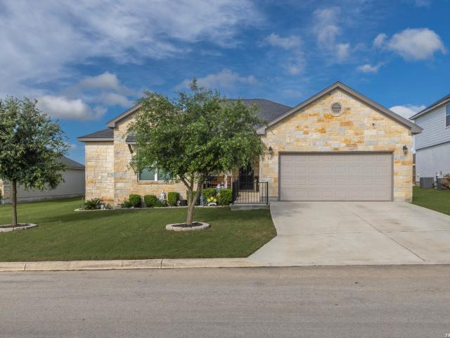 133 Grand View, Floresville, TX 78114 | MLS #1947