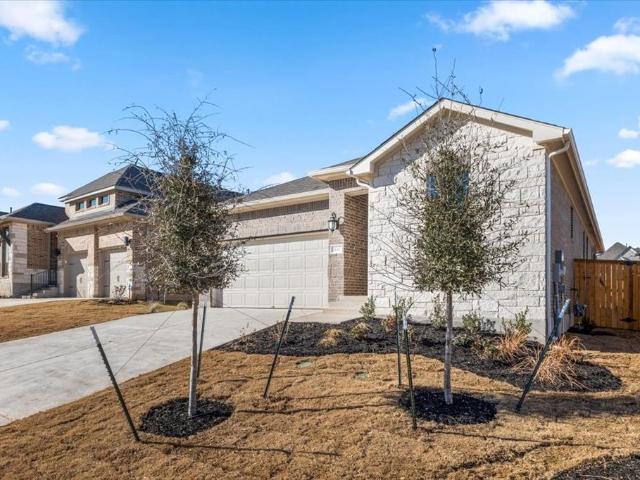 133 Green Knoll Ln