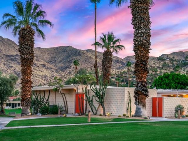 133 Desert Lakes Dr, Palm Springs, CA 92264
