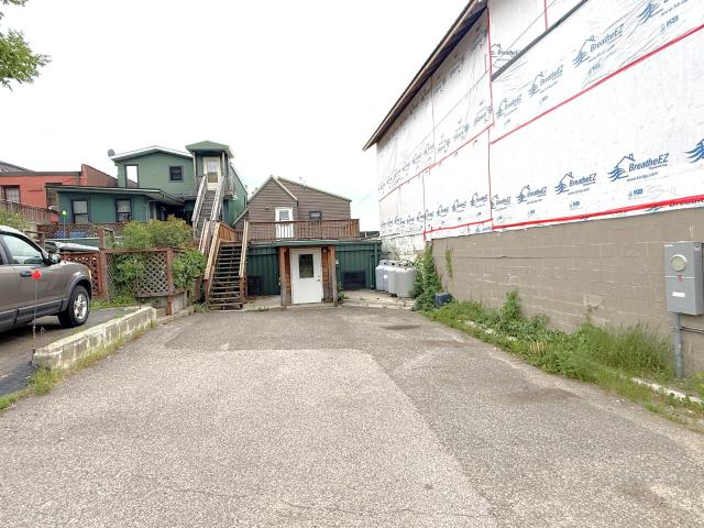133 E Chapman Street