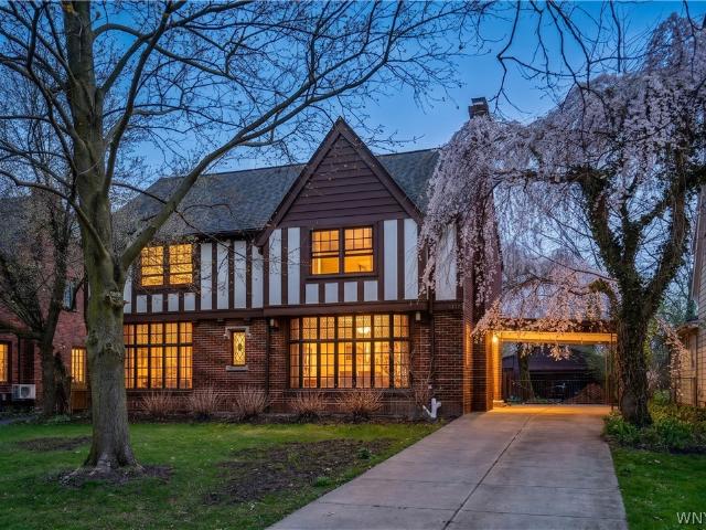 133 Fairlawn Dr