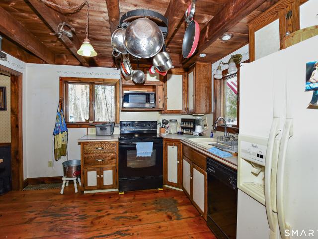 133 Fitts Rd, Ashford, CT 06278 | MLS #24150 | Compass