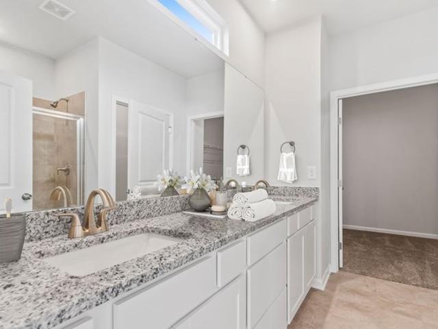 133 Harling Ct, Fountain Inn, SC 29644