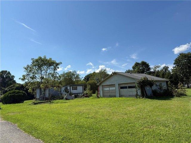 133 Hillcrest Dr, Homer City, PA 15748