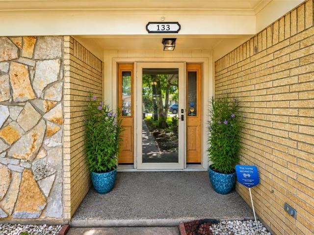 133 Oakhurst Drive
