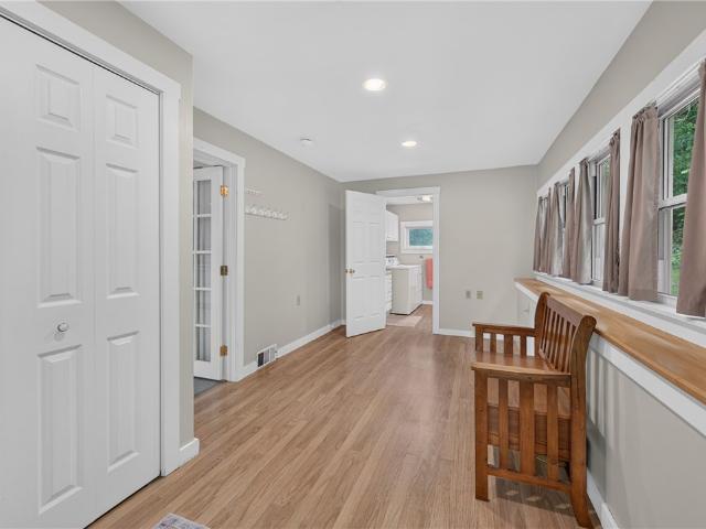 133 Lower Hayes Rd