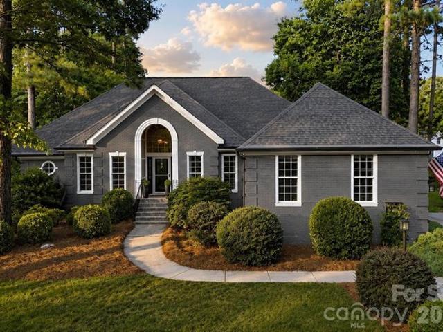133 Lake Pine Rd, Mooresville, NC 28117