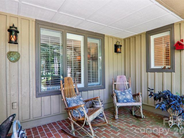 133 Larchmont Drive