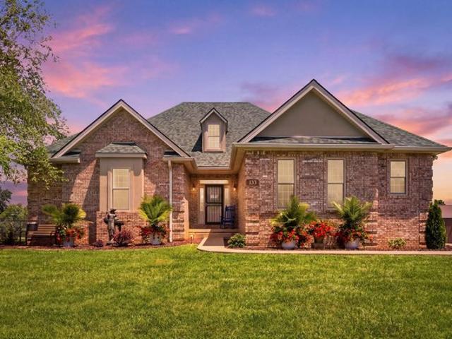 133 Levee Ln, Hodgenville, KY 42748