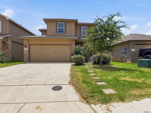 133 Legendary Trail Loop, Floresville, TX 78114