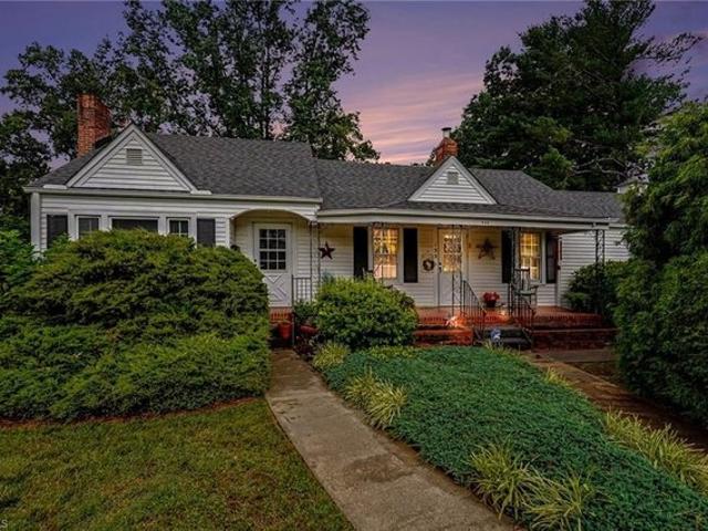 133 Mountain View Rd, King, NC 27030