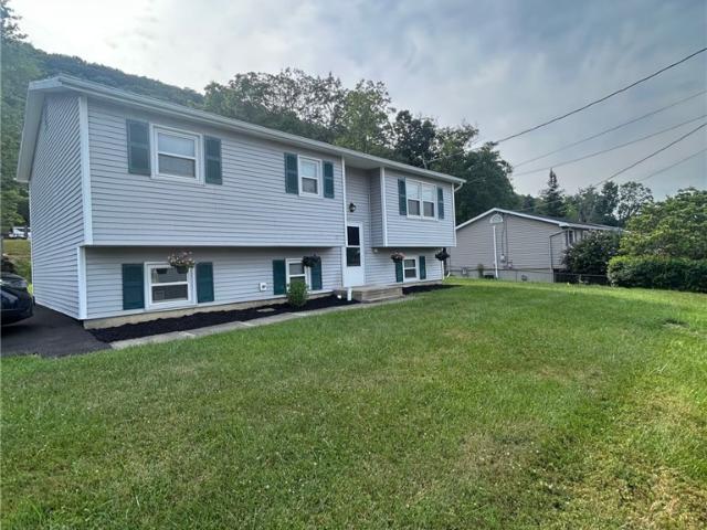 133 Marian Ave, Elmira, NY 14903 | MLS #R1666