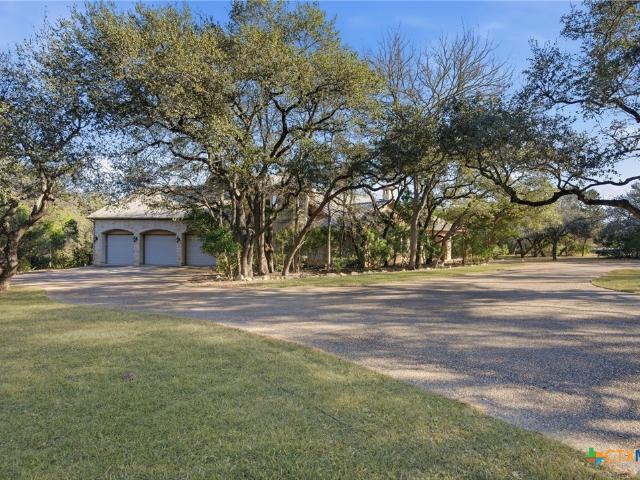 133 Mariposa Loop