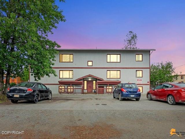 133 N Flower St, Anchorage, AK 99508
