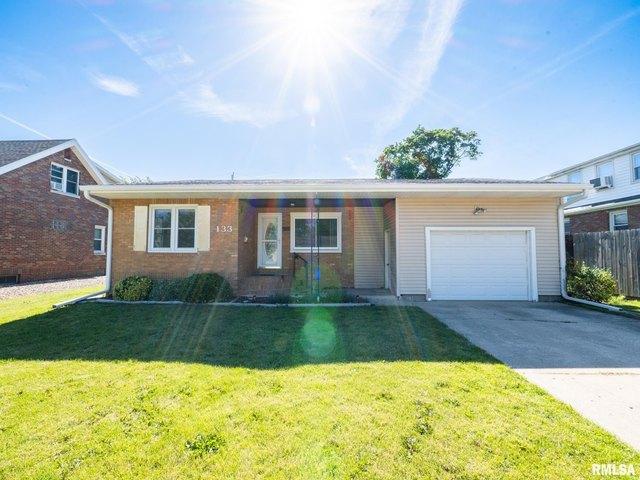 133 N Indiana Ave, Morton, IL 61550