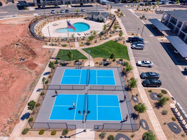 133 N Rock Canyon St Unit J301, Hurricane, UT 84737