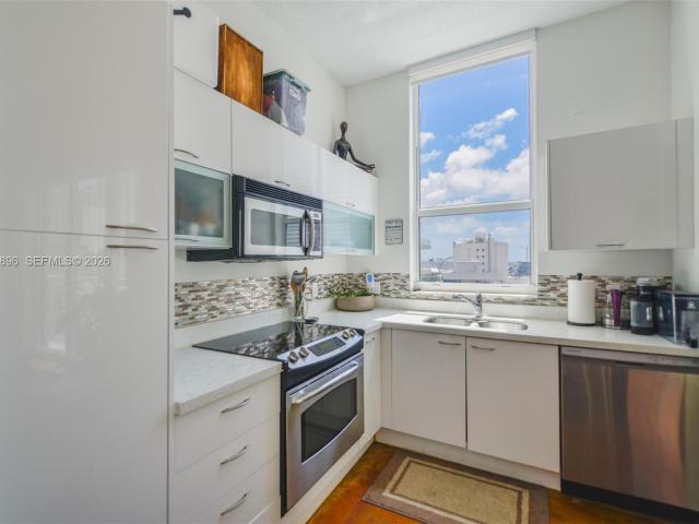 133 NE 2nd Ave, Unit 1512, Miami, FL 33132 | MLS #A12025