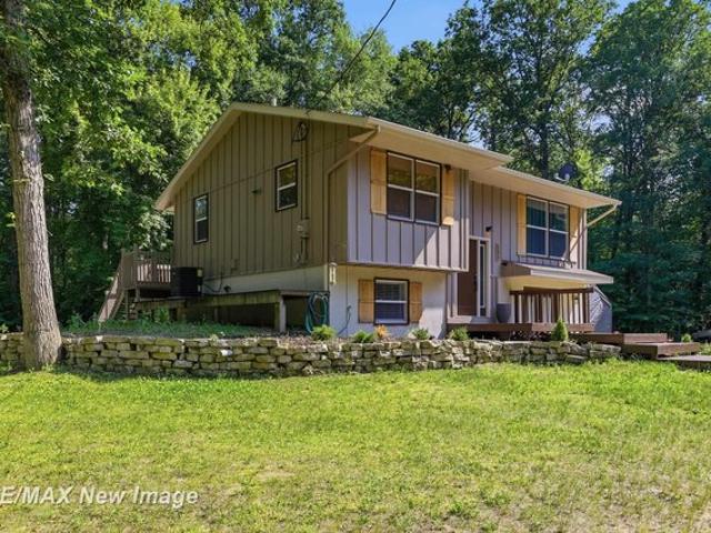 133 S Magruder Rd, Shepherd, MI 48883