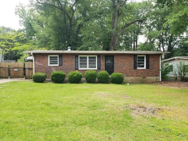 133 South Ave, Jonesboro, GA 30236