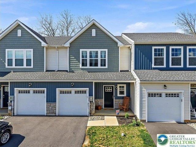 133 Scotty Dr, Easton, PA 18045