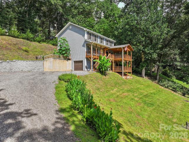 133 Shadow Oak Lane