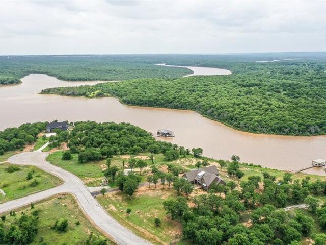 133 Sunset Bay Pointe Ct, Chico, TX 76431