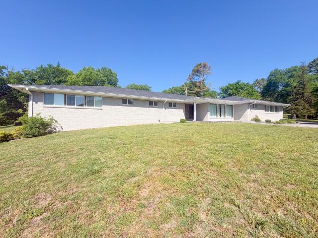 133 Sunset Dr