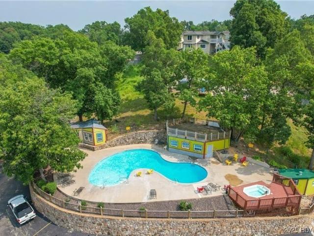 133 Polar Bear Cir, Unit 21, Lake Ozark, MO 65049 | MLS #3582