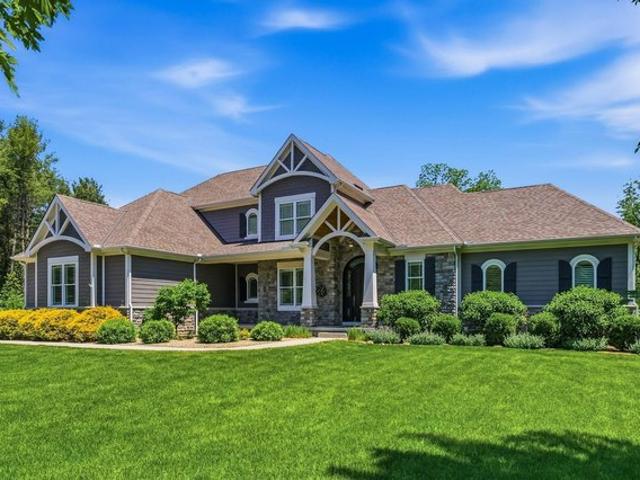 133 Pine Hills Rd, Johnstown, OH 43031