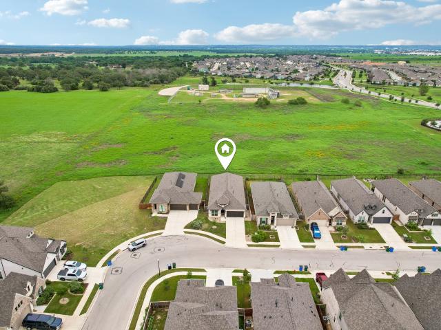 133 Plumbago Loop, Bastrop, TX 78602 | MLS #2926