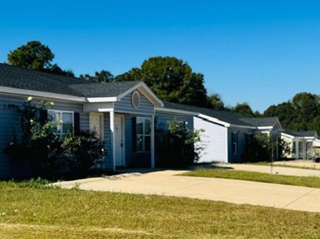 133 Ronald Pride Blvd, Fort Valley, GA 31030