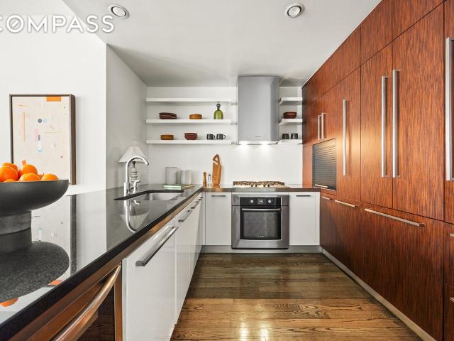133 W 22nd Street 8G