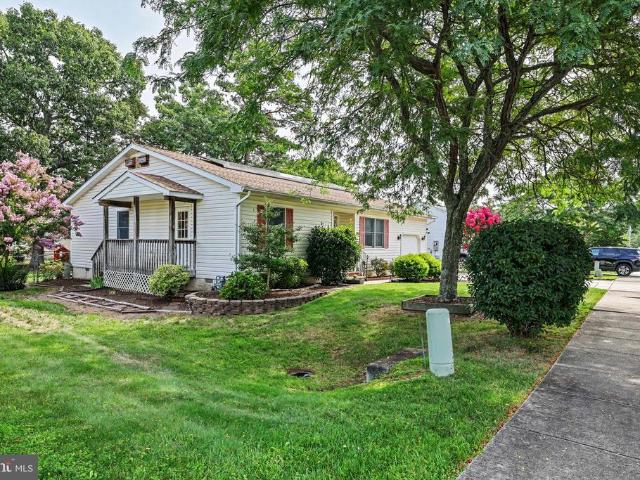 133 W Holly Lane