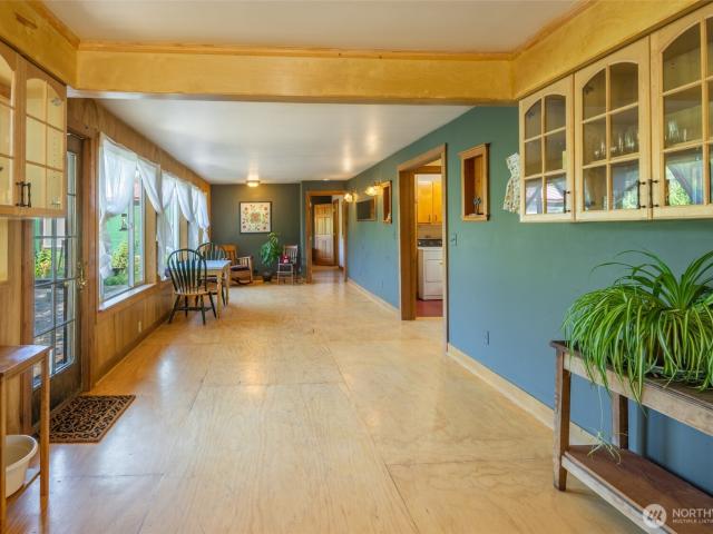 133 Woodhouse Loop
