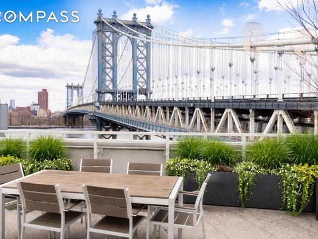 133 Water St Apt 4E, Brooklyn, NY 11201