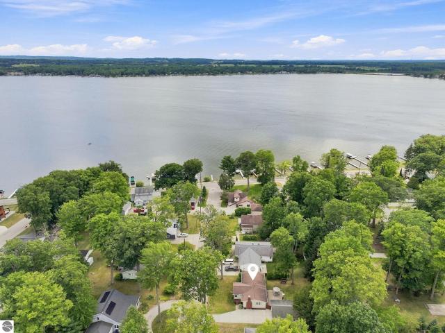 133 Winona Place