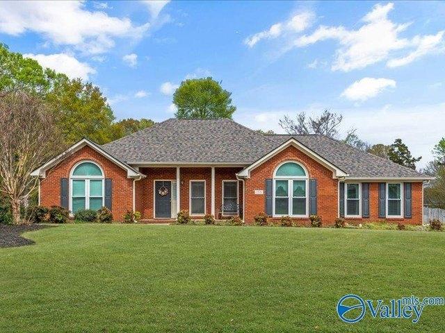 133 Tanglefoot Dr, Huntsville, AL 35811