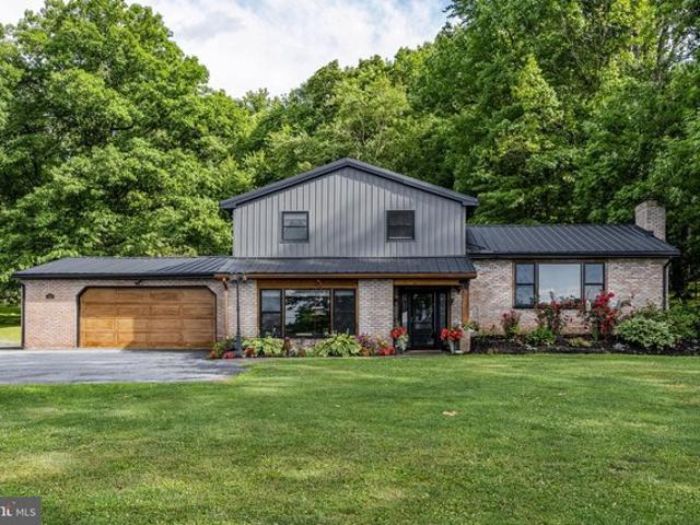 133 Valley View Dr, Ephrata, PA 17522