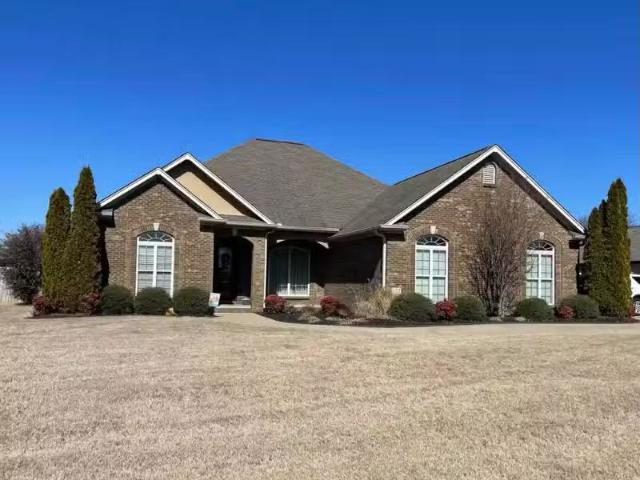 133 ZHENDER CV, TUSCUMBIA, AL 35674 Single Family Residence Fo.