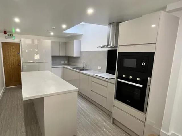 133A Dawlish Road, Metchley, B29 7AH, United Kingdom | 5 bed duplex for rent #70909084 | Rentberry